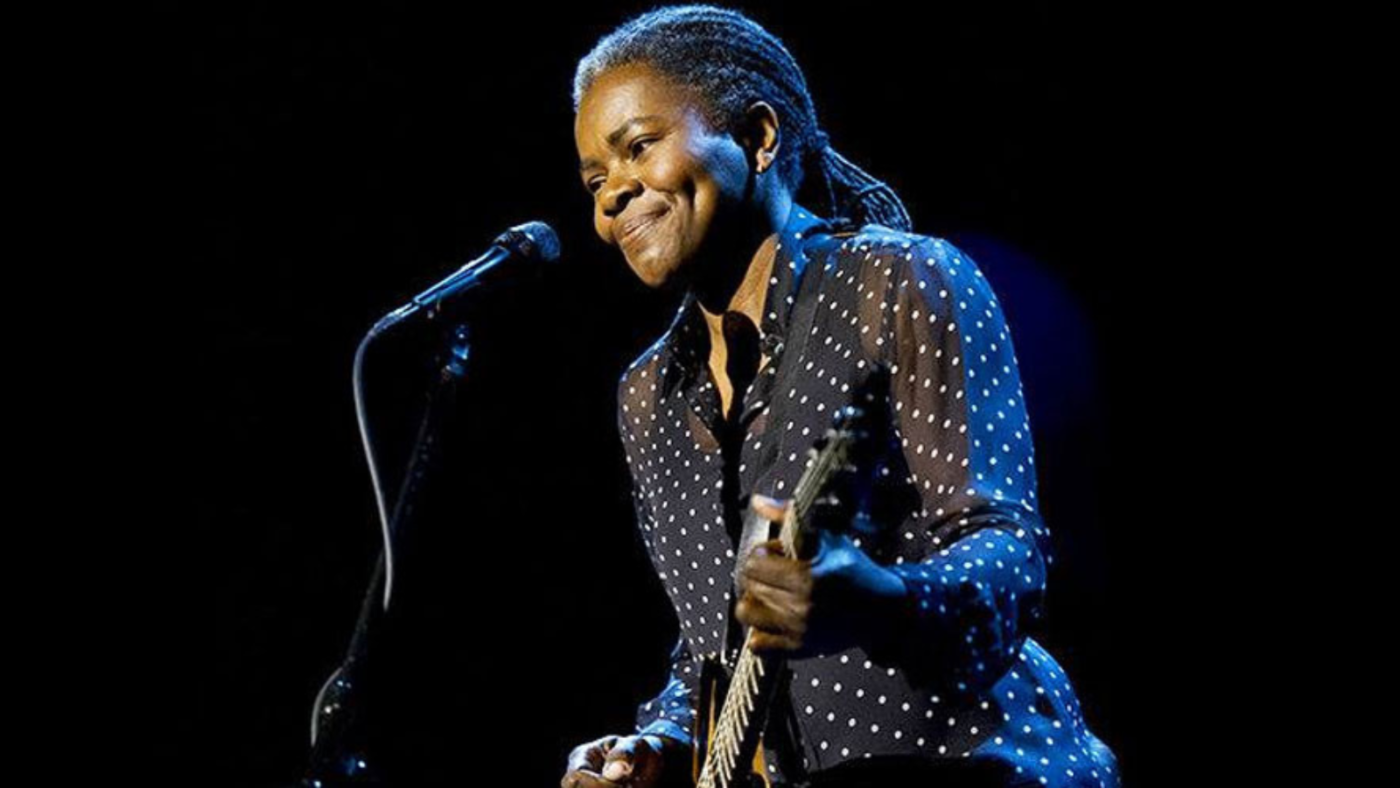 Tracy Chapman se torna 1ª compositora negra a vencer “Canção do Ano” em ...